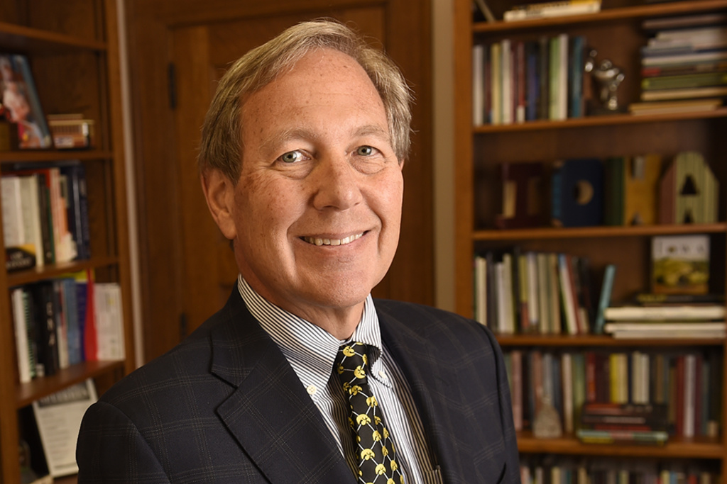 A graduation message from President Harreld | Iowa Now - The University ...