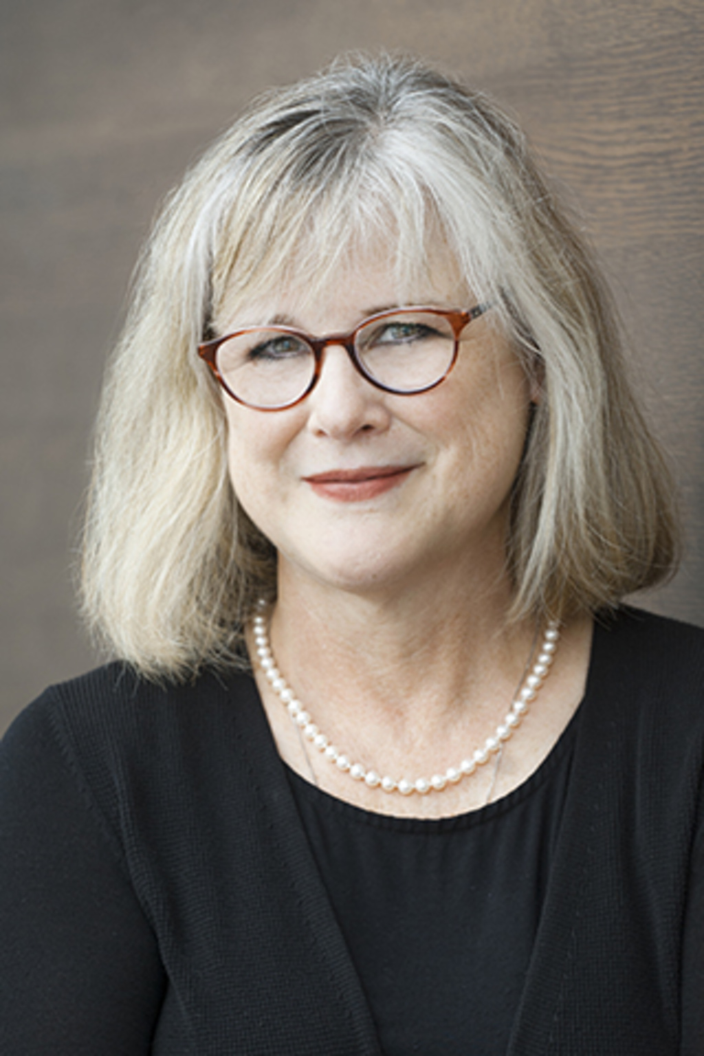 University honors faculty, staff for excellence | Iowa Now - The ...