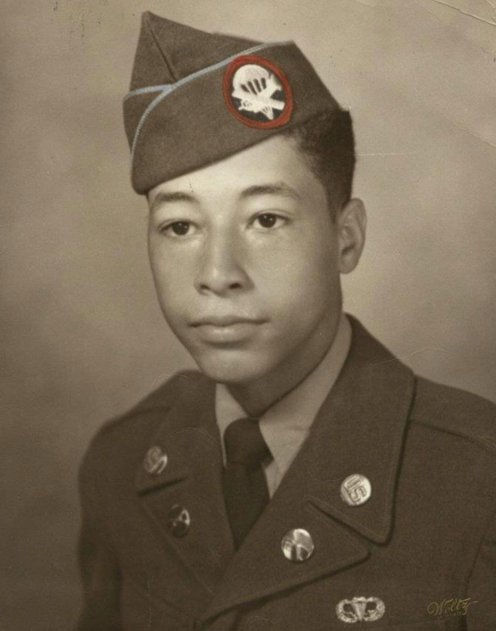 Old Gold: Civil rights activist donates rare material to UI | Iowa Now ...