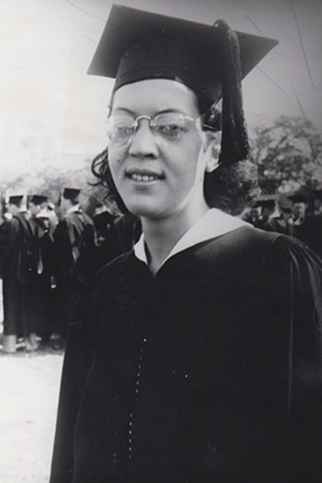 UI names residence hall after Elizabeth Catlett | Iowa Now - The ...