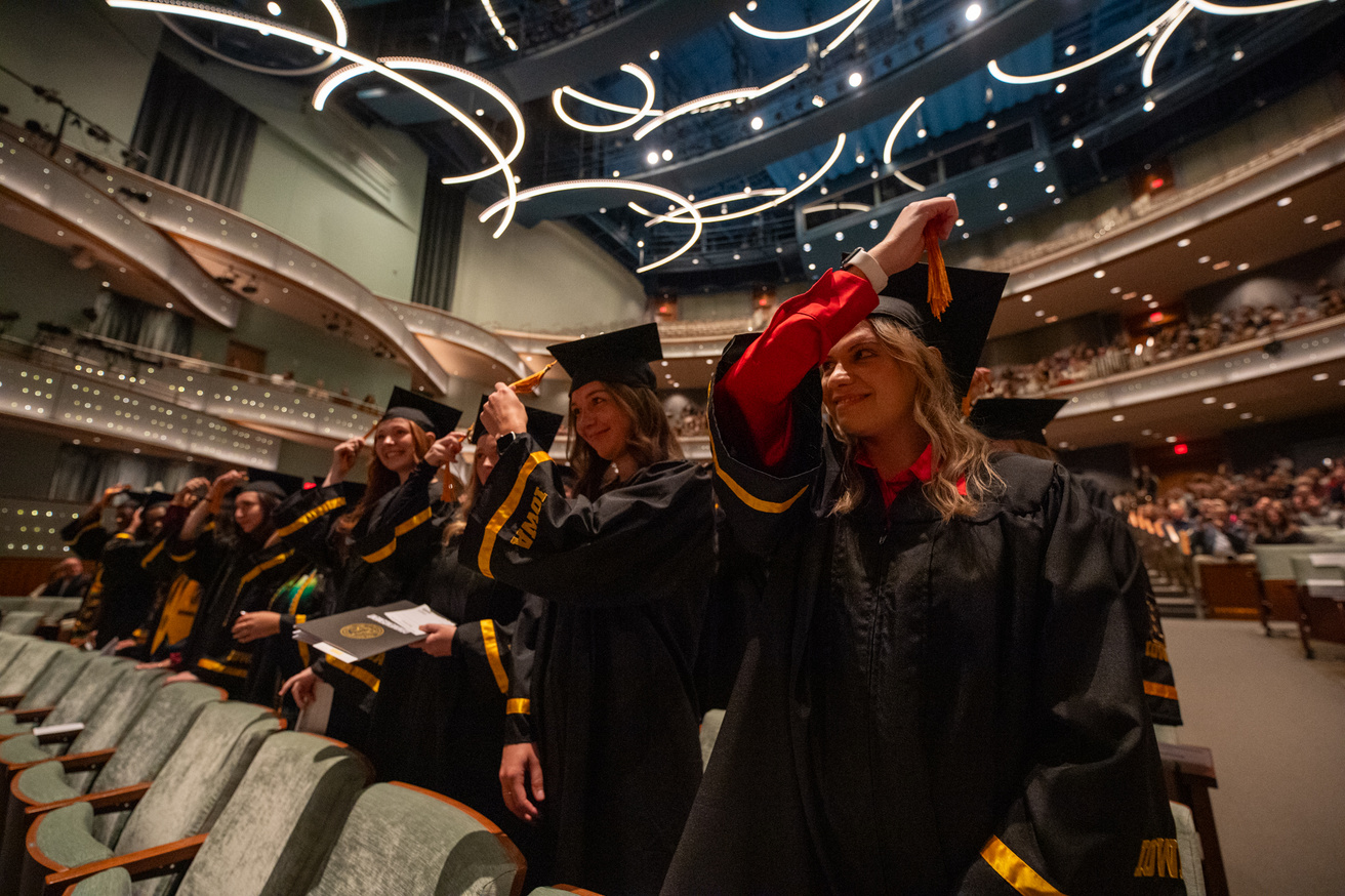 New graduates celebrated at fall 2023 commencement | Iowa Now - The ...