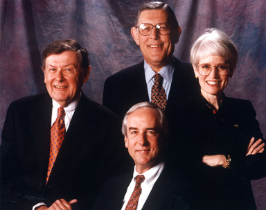 Former UI president Willard “Sandy” Boyd dies at age 95 | Iowa Now ...