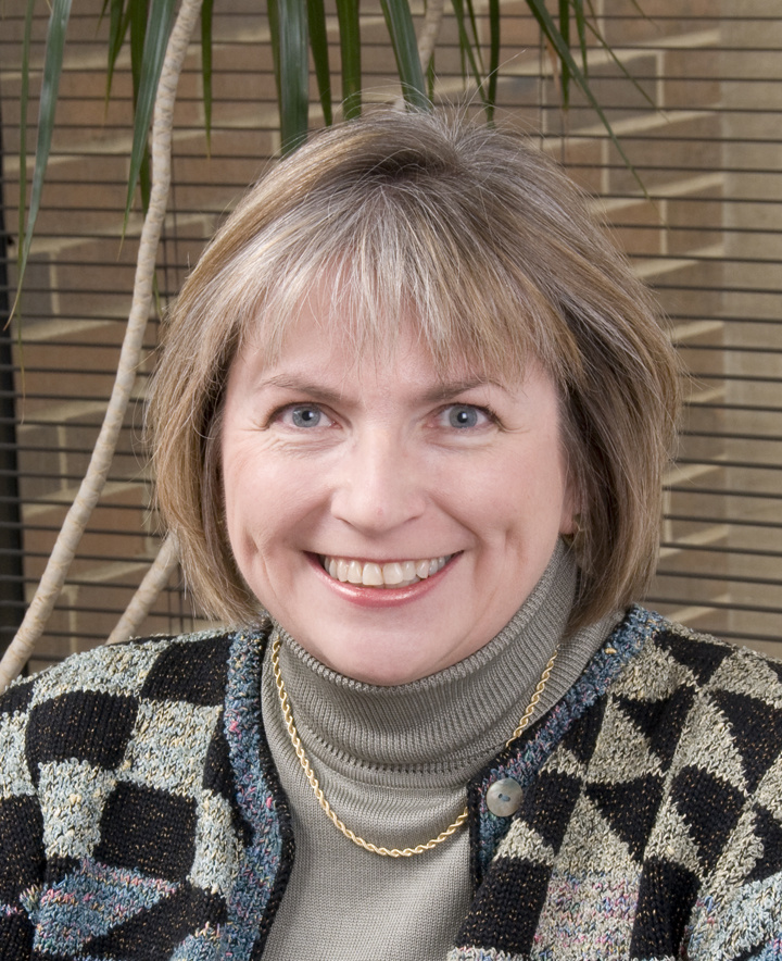 Hammond named acting Carver College of Medicine dean | Iowa Now - The ...