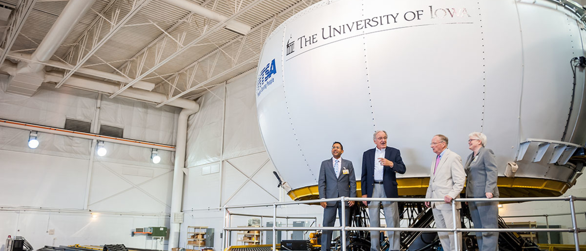 Sen. Tom Harkin tours UI's National Advanced Driving Simulator | Iowa ...
