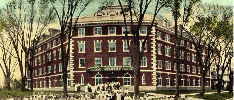 UI's first residence hall celebrates 100 years | Iowa Now - The ...